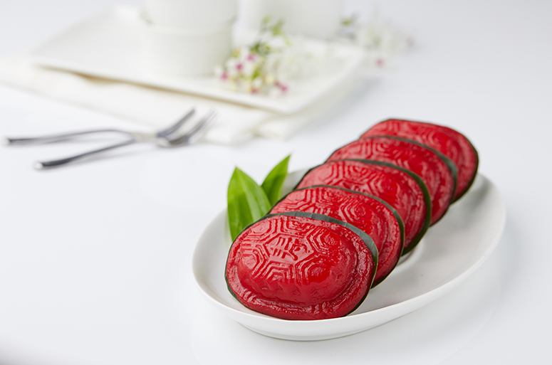 Kue Angku, Jajanan Tradisional yang Unik dan Sarat Makna - Lis Menulis